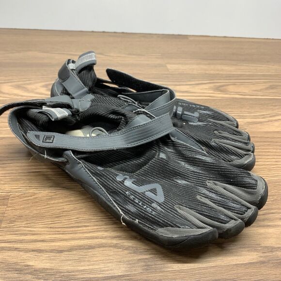 Fila | Shoes | Fila Skeletoes Ez Slide Mens Barefoot Running Shoes ...